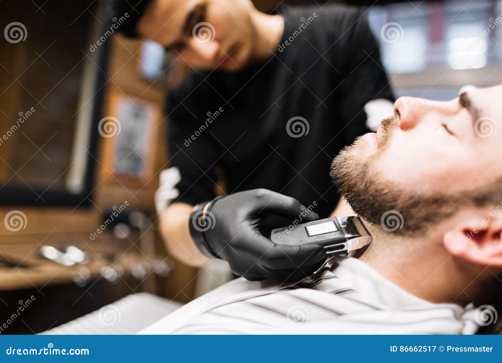 Process of shaving stock image. Image of profession, salon - 86662517