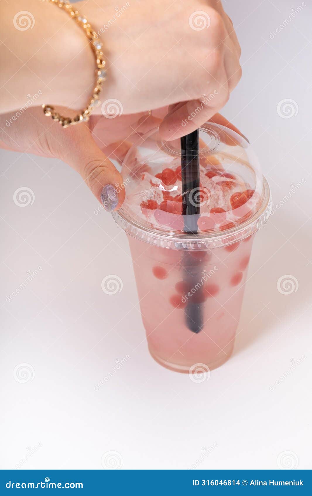 The Process of Stirring Bubble Tea by Woman S Hand Stock Photo - Image ...