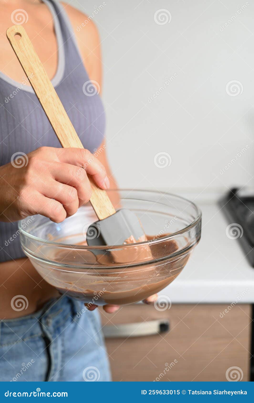 The Process of Tempering Chocolate and Making Chocolates. Pastry Chef ...