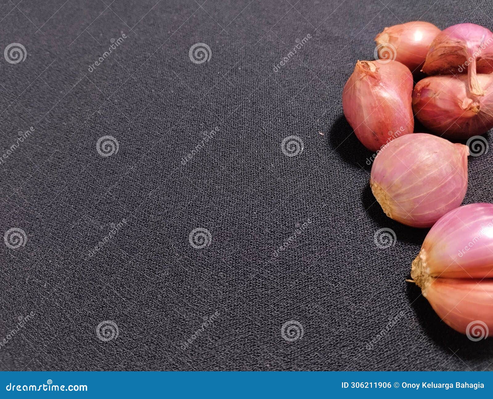 Bunch of small red onions stock photo. Image of healthy - 306211906