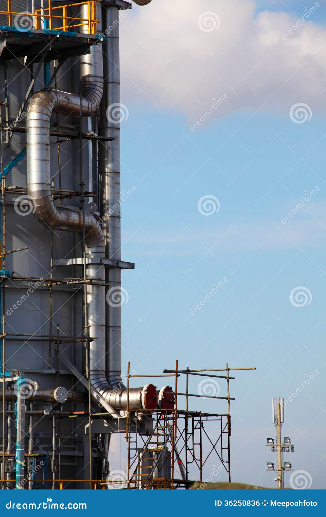Processing Column for Offshore Platform Stock Photo - Image of project ...