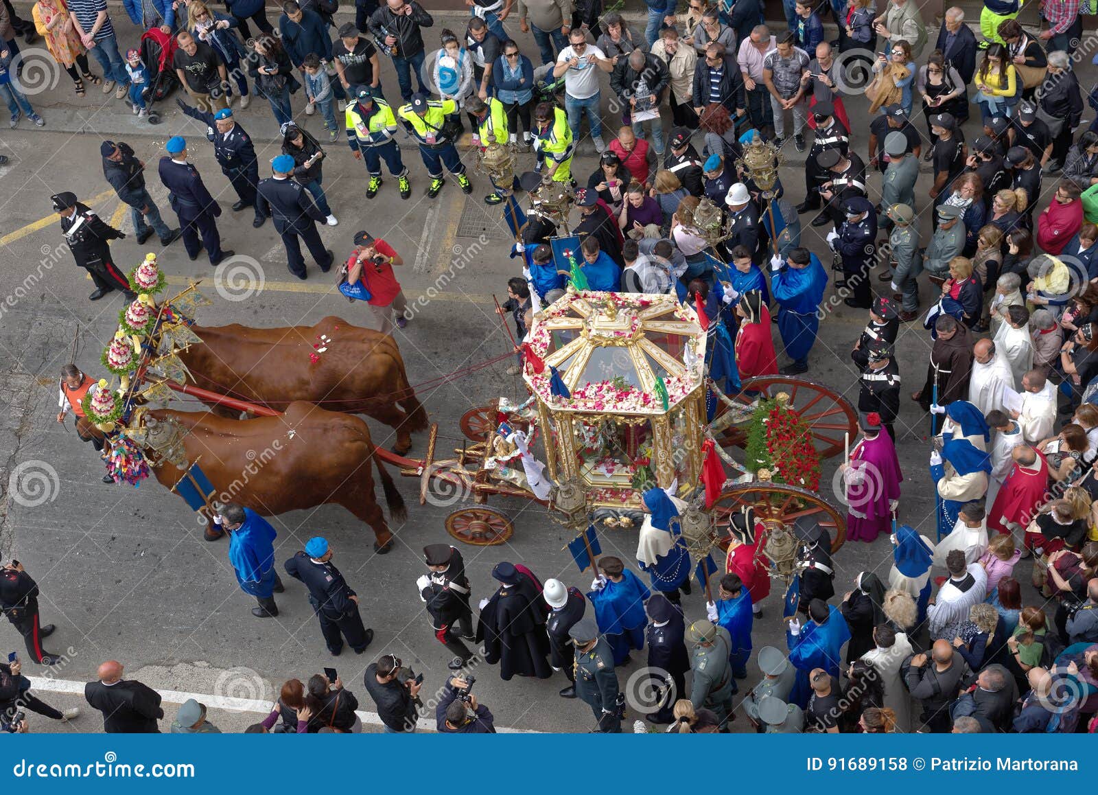 Processione Religiosa Del ` Efisio Di Sant Fotografia Stock Editoriale ...
