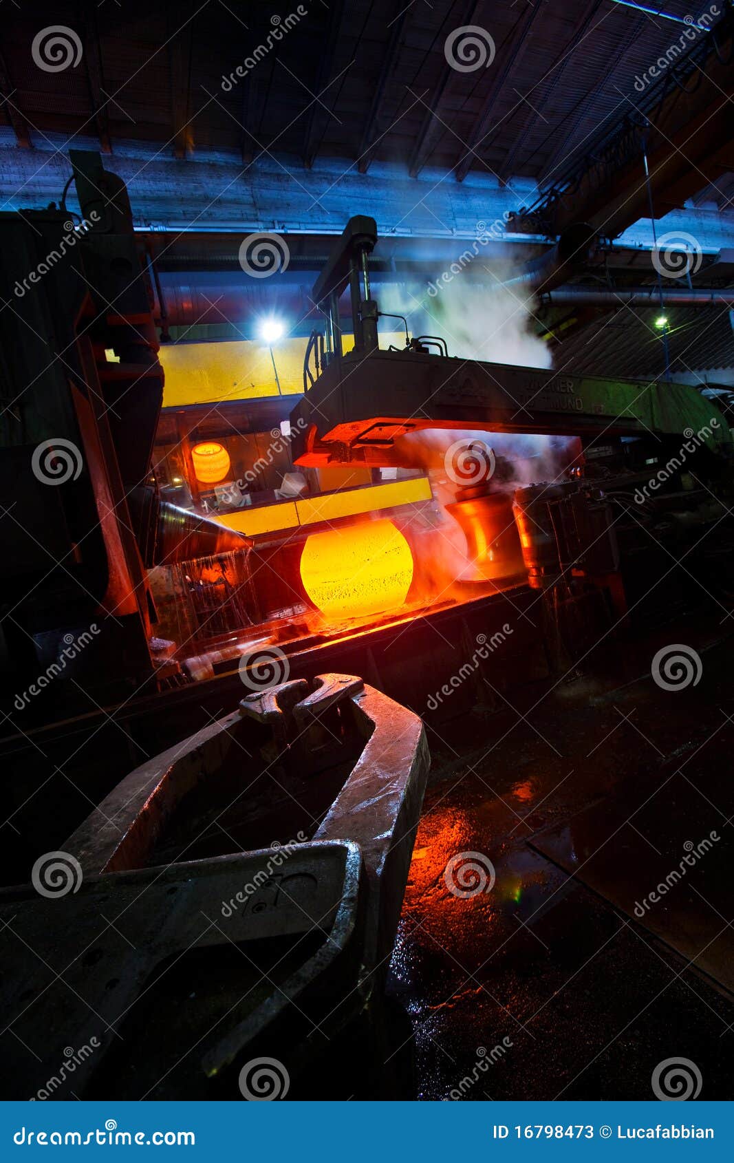 Producing steel in foundry stock image. Image of organization - 16798473
