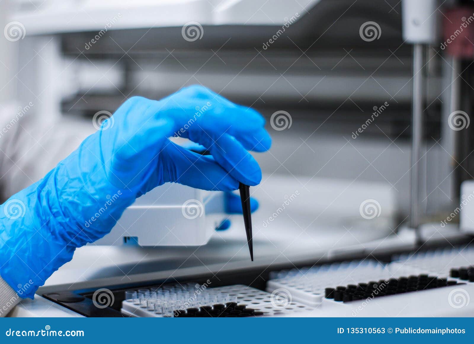Product, Research, Laboratory, Technology Picture. Image: 135310563