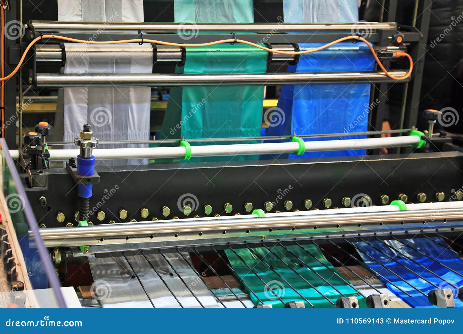 Productie plastic zak stock afbeelding. Image of plastiek - 110569143