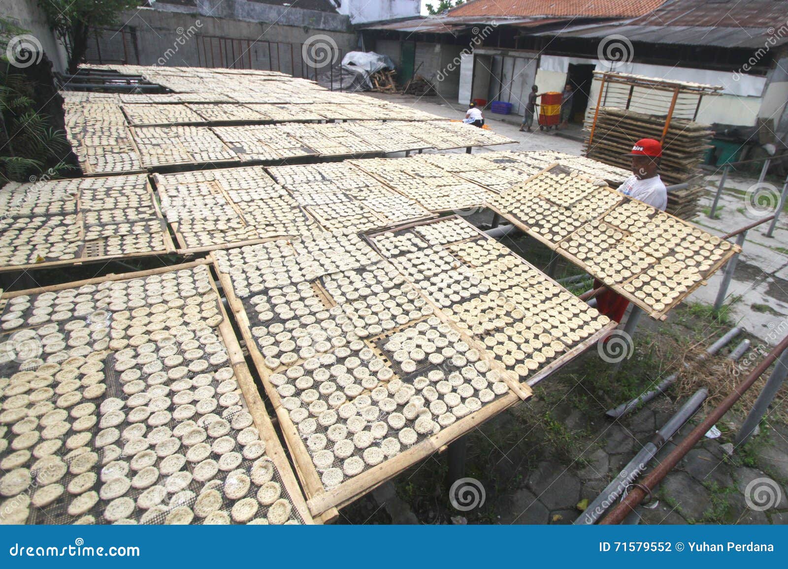 Production Crackers Sala editorial photography. Image of java - 71579552