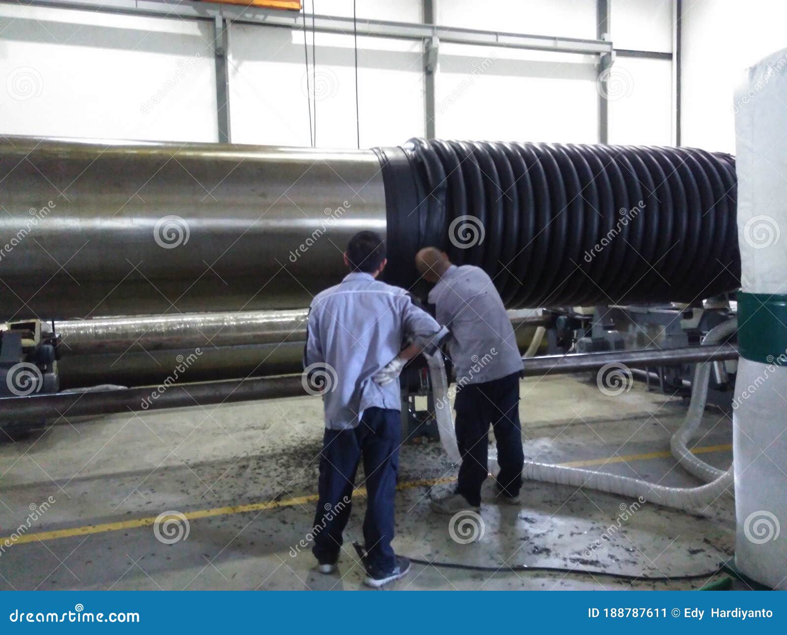 Production Process of Making HDPE Spiral Pipe Editorial Photo - Image ...