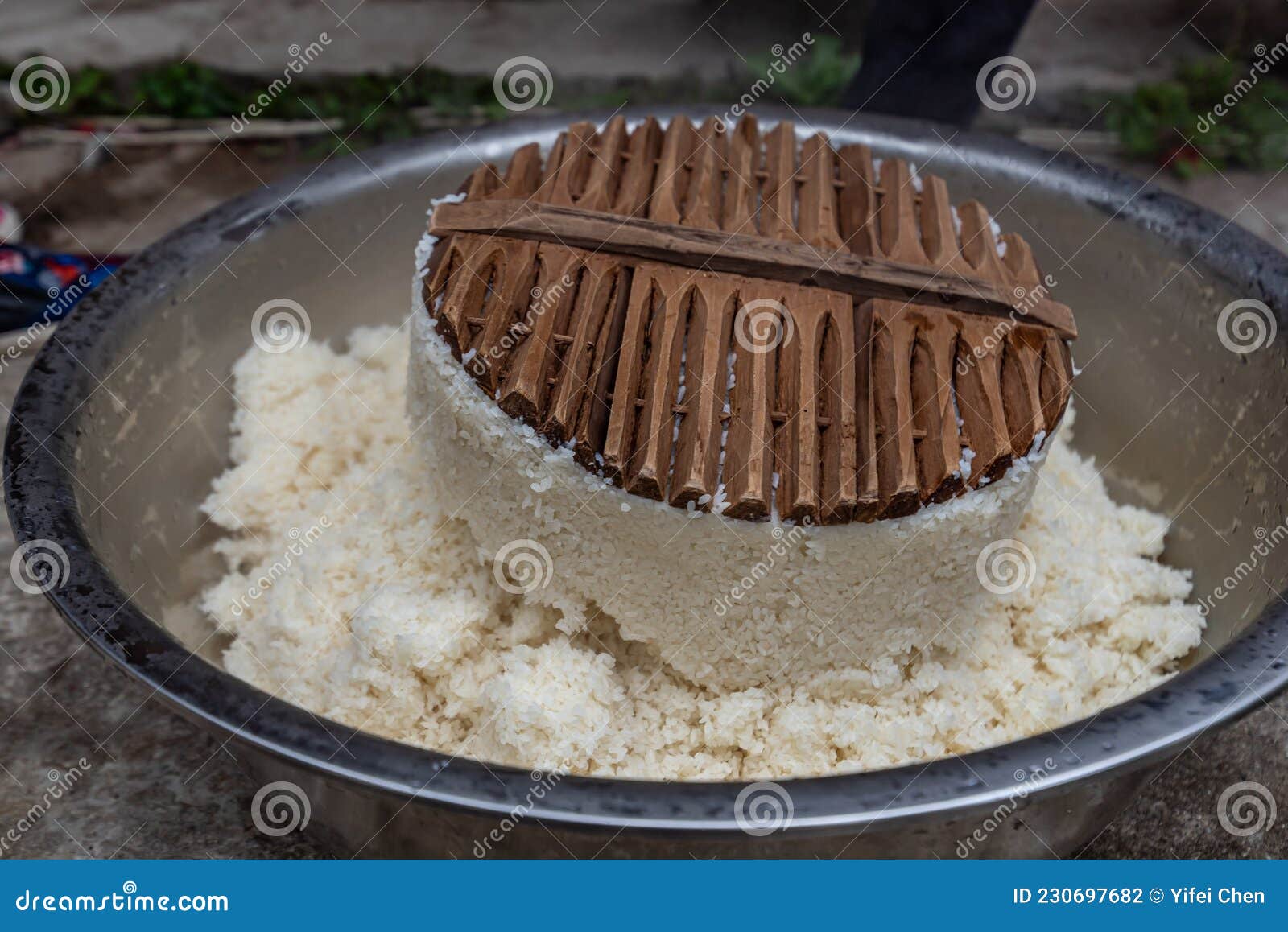 The Production Process of Traditional Chinese Snacks, Rice Strips, is a ...