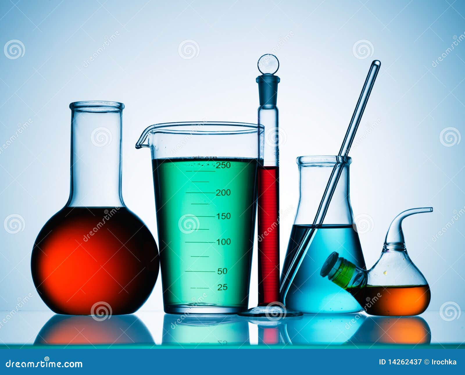 Produtos Químicos Do Laboratório De Ciência Fotografia de Stock Royalty ...