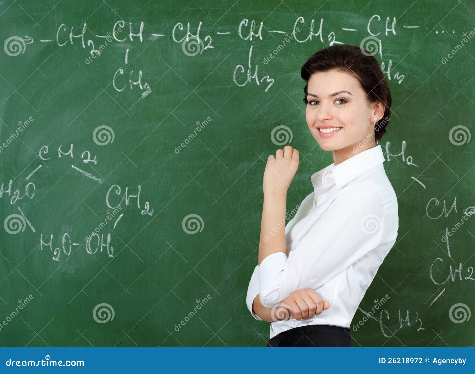 Professeur Souriant Restant Au Tableau Noir Photo stock - Image du ...