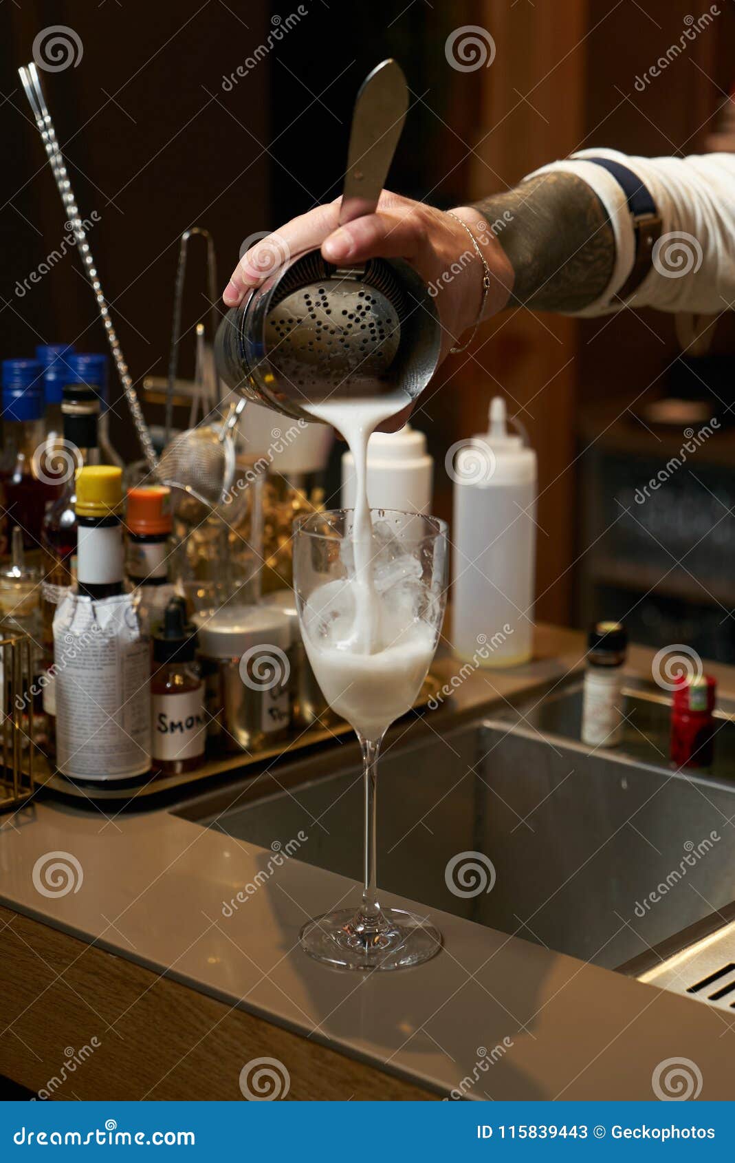 Professional Bartender Making a Cocktail Stock Image - Image of cooking ...