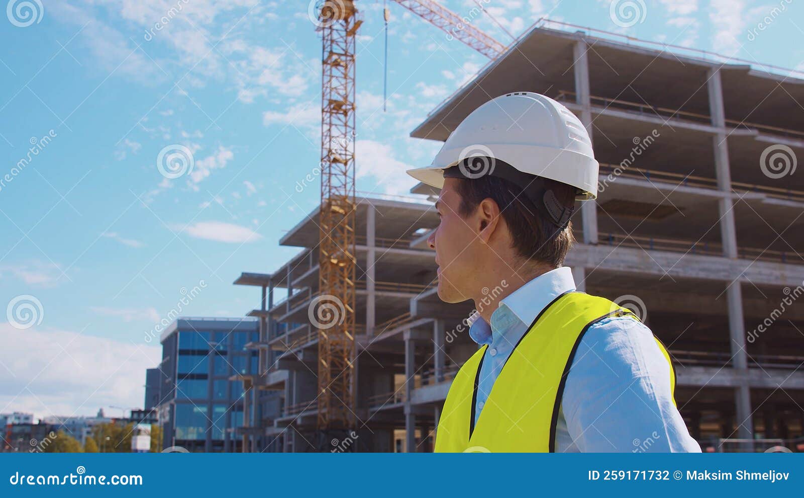 Professional Builder Standing in Front of Construction Site. Foreman in ...