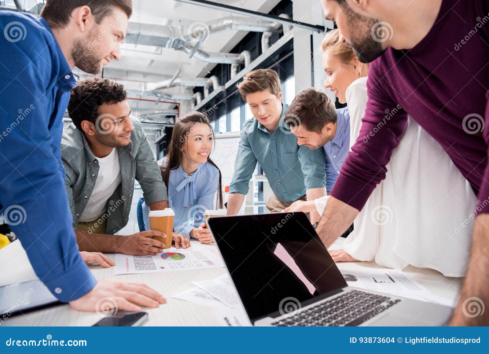 Professional Businesspeople Discussing and Brainstorming Together Stock ...