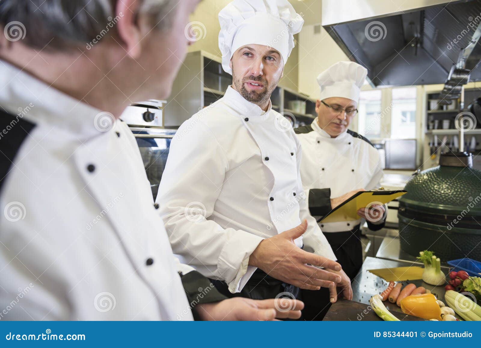 Professional chef at work stock image. Image of fine - 85344401