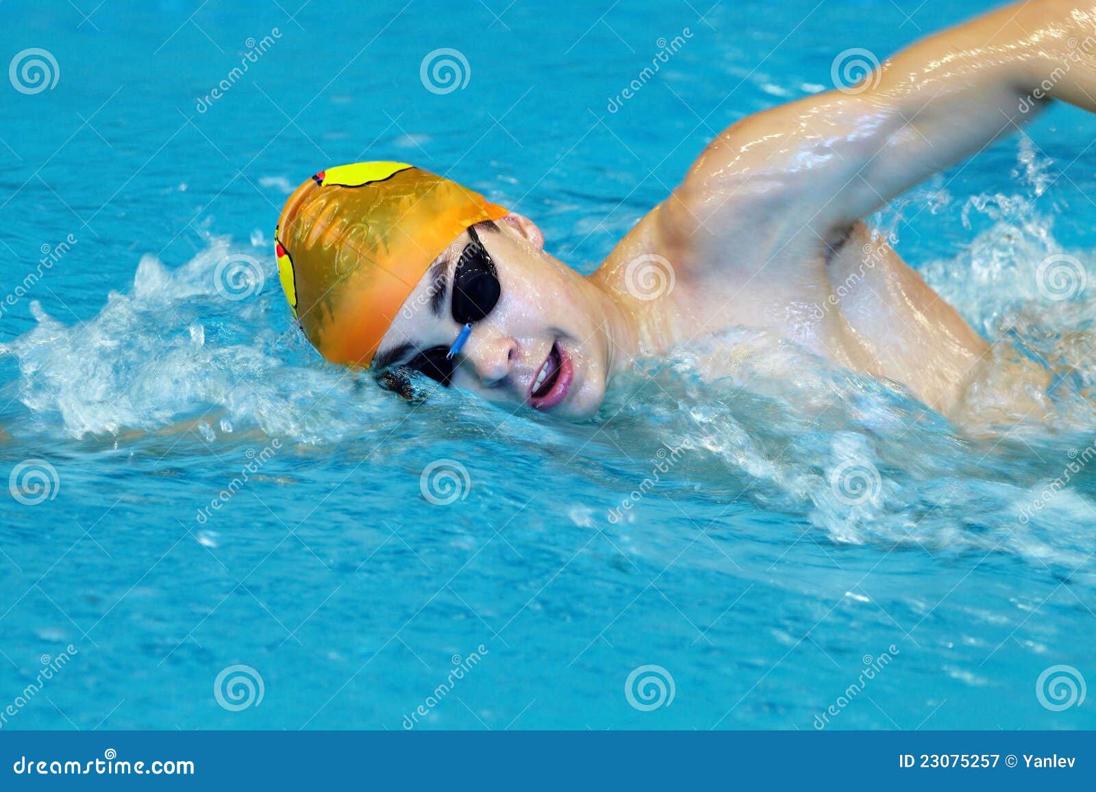 Professional Competitive Swimmer Stock Image - Image of crawl, motion ...