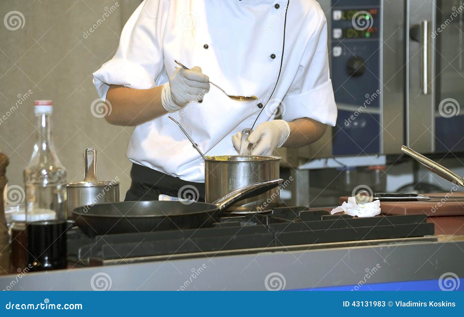 Professional cook stock image. Image of preparation, frying - 43131983