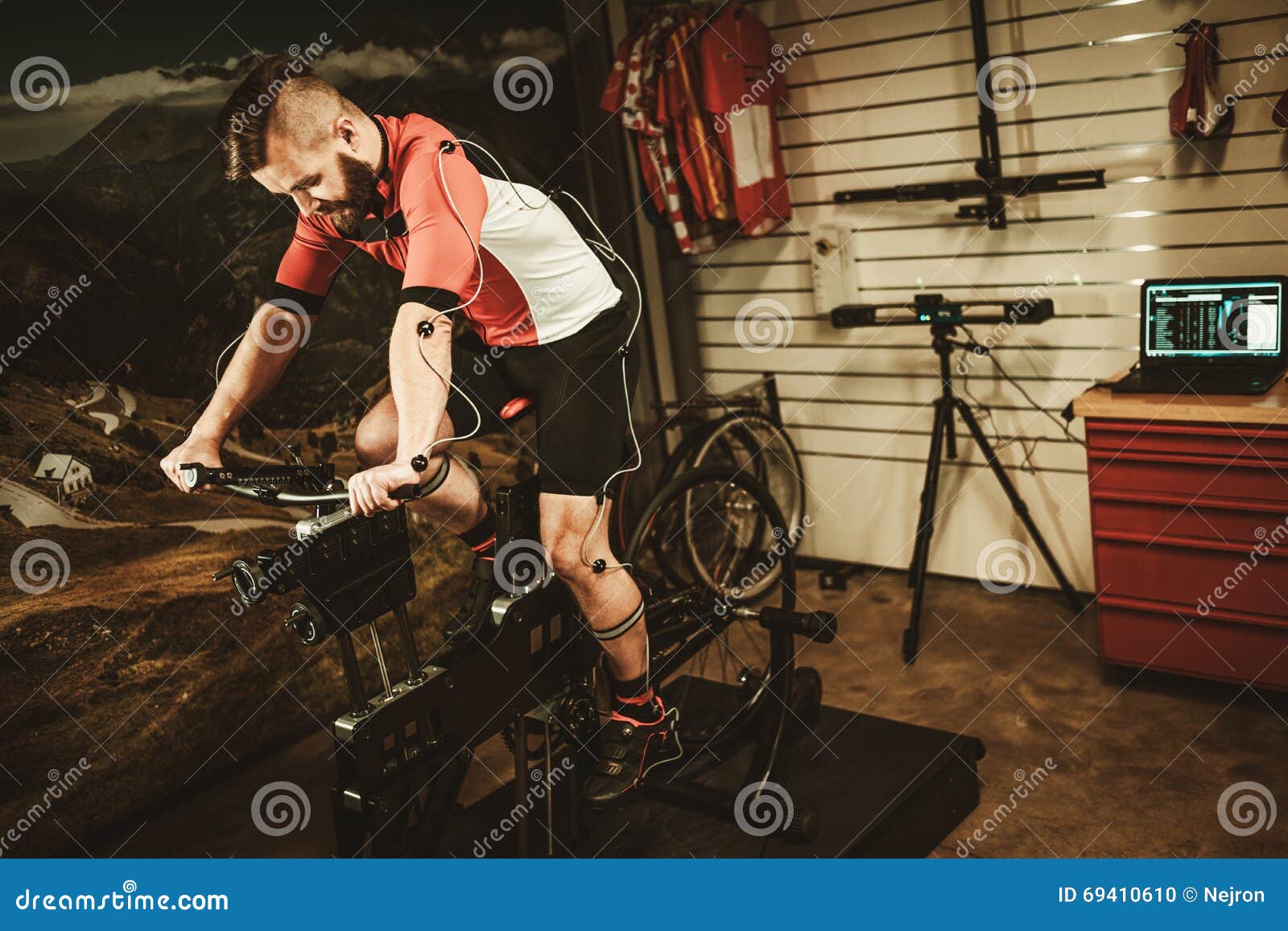Professional Cyclist Being Tested on Body Geometry Simulator in Fit ...
