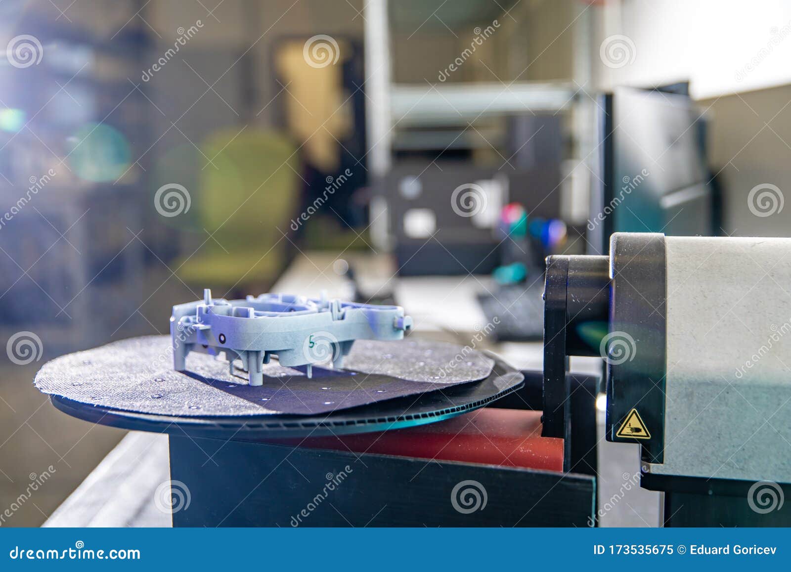 Professional 3D Scanner, for Scan Product on Moving Panel Using Laser ...