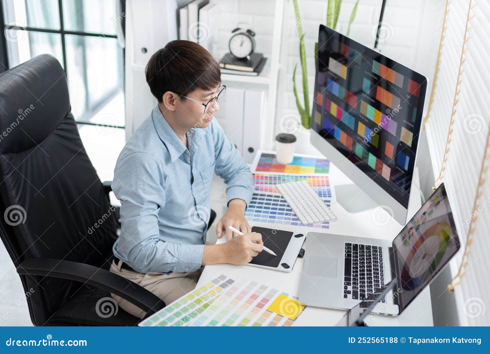 Professional Development Programmers are Choosing Color Schemes To ...