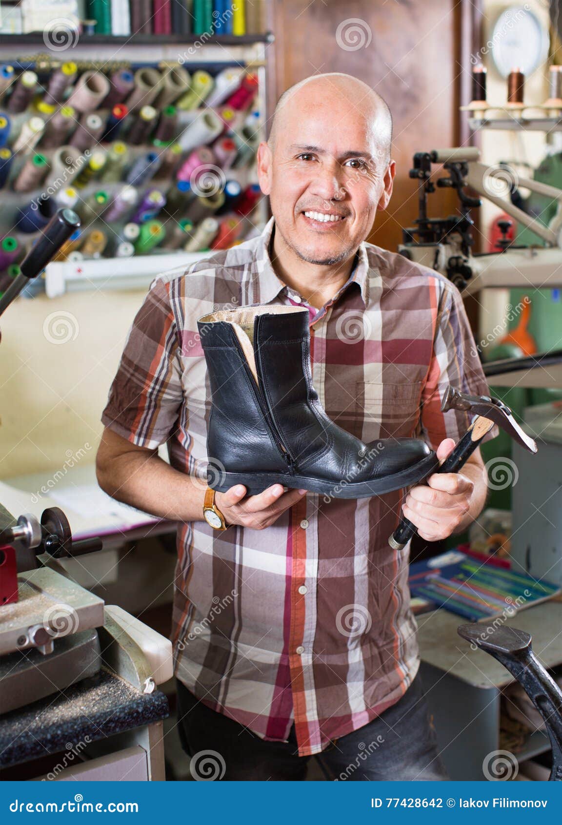 Professional Efficient Shoemaker Heeling Footwear on Machine Stock ...