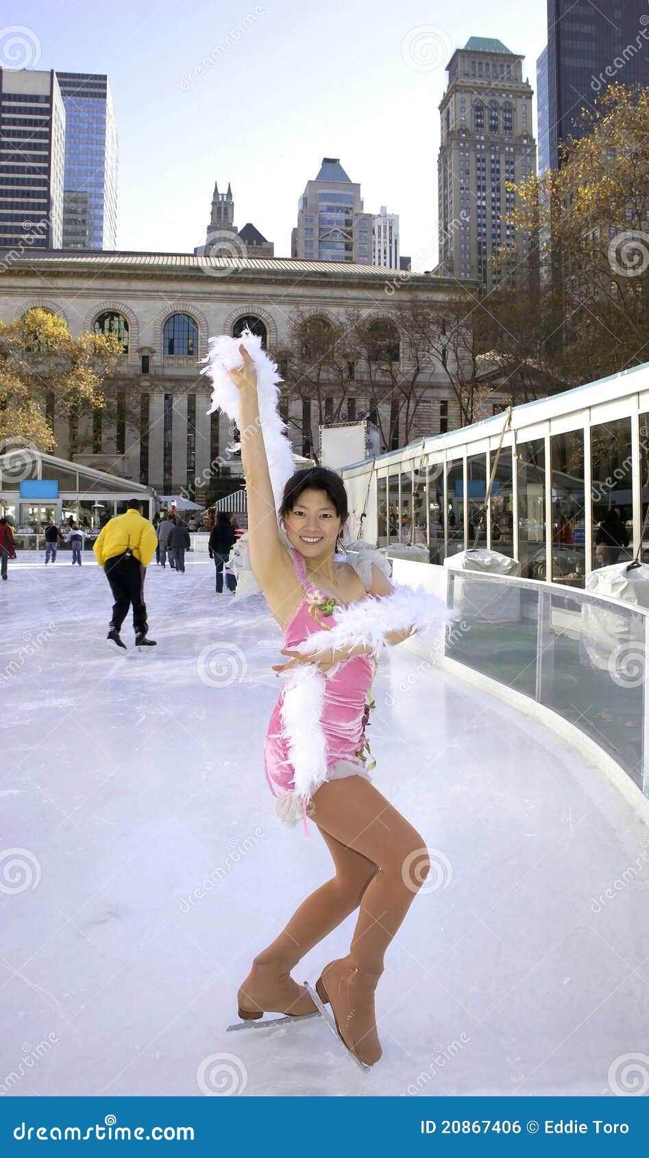 Professional female skater stock photo. Image of female - 20867406
