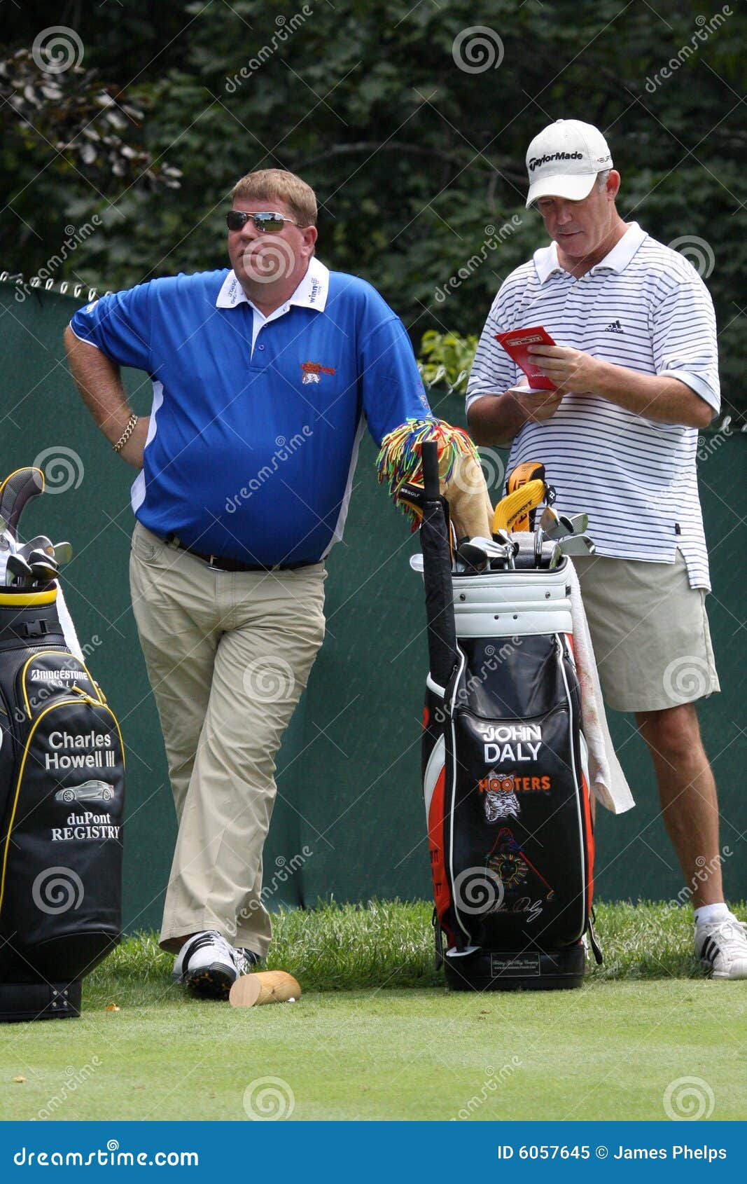 Professional Golfer John Daly Editorial Image - Image of hills, golf ...