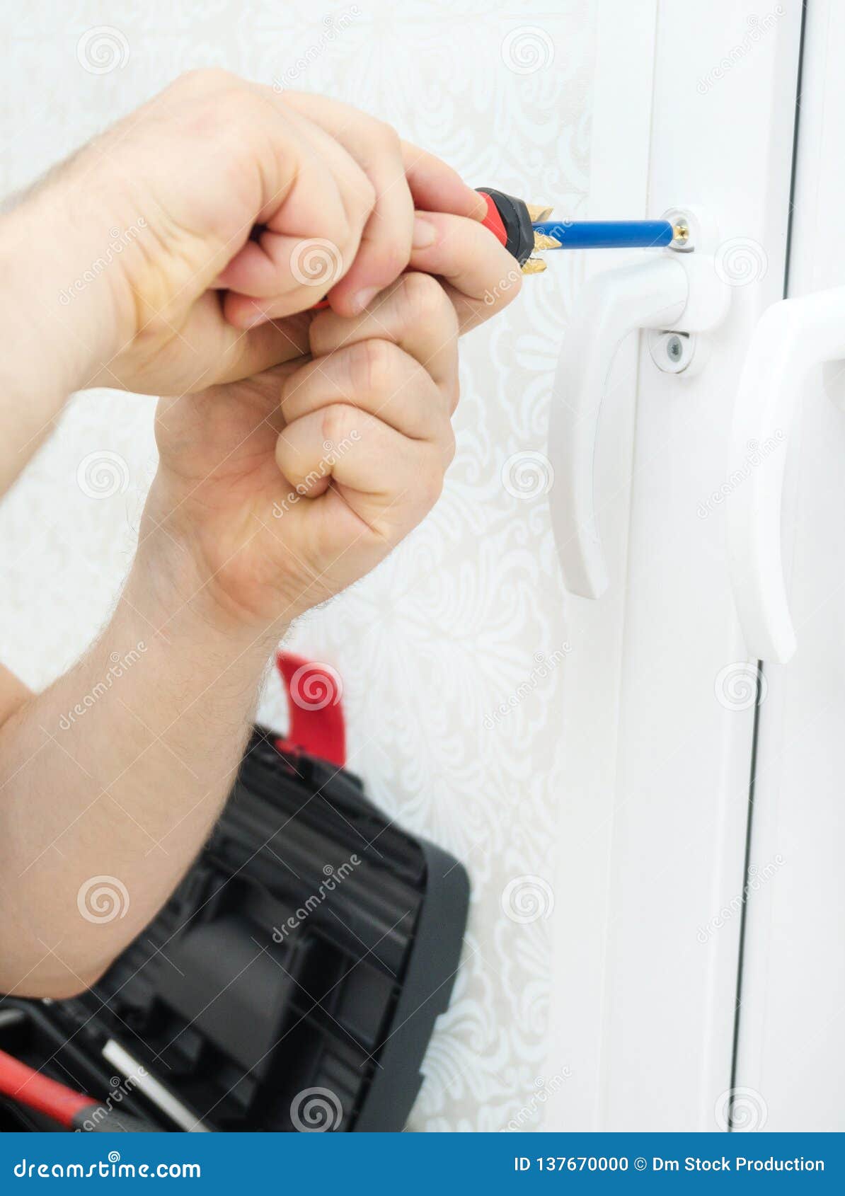 Fixing A Window Using Polyurethane Foam. Installing Polyurethane Foam ...