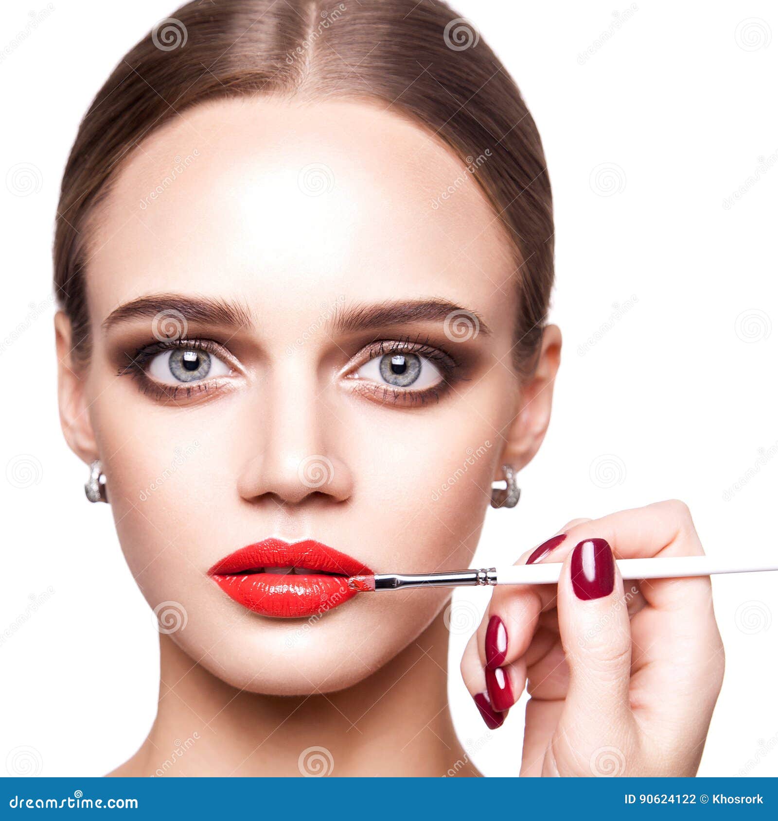 Dark Brown Hair Blue Eyes Pale Skin Makeup