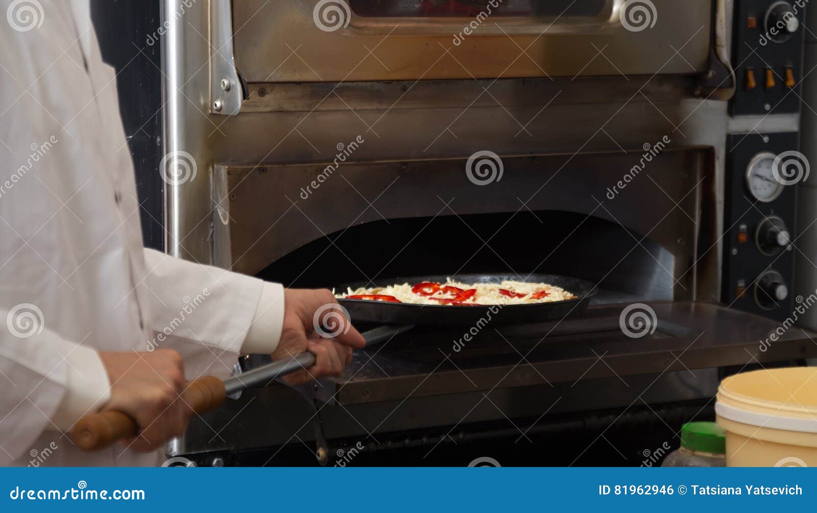 Professional Male Chef Baking Pizza Stock Photo - Image of indoor ...
