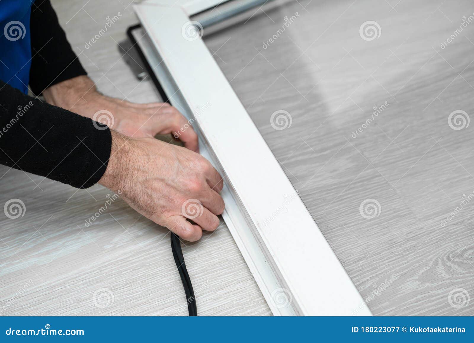 Professional Master at Repair and Installation of Windows, Changes ...