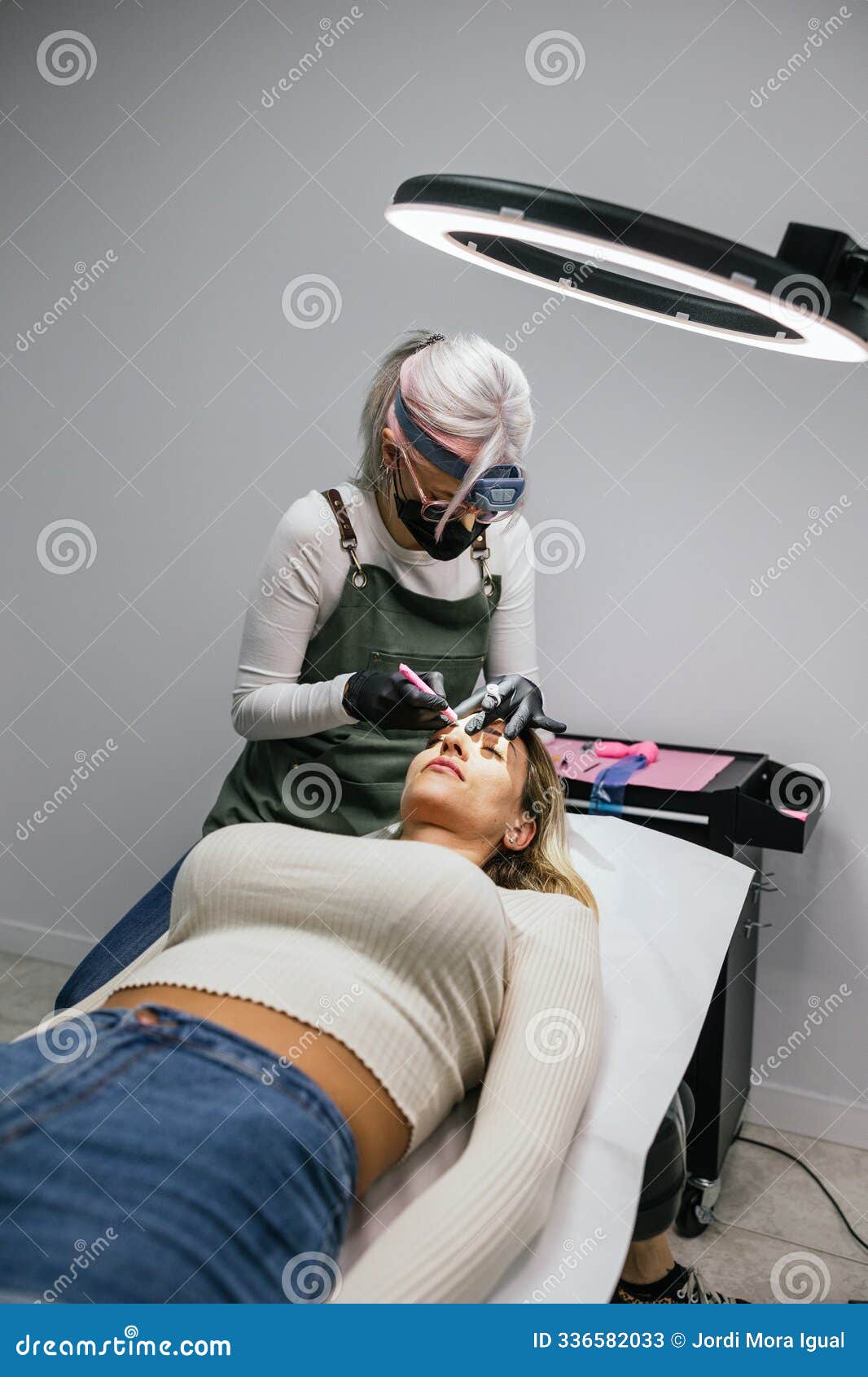 Professional Microblading Procedure in Modern Beauty Salon Stock Image ...