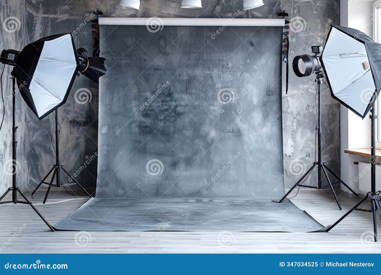 Professional Photo Studio with Background and Softboxes Stock Image ...
