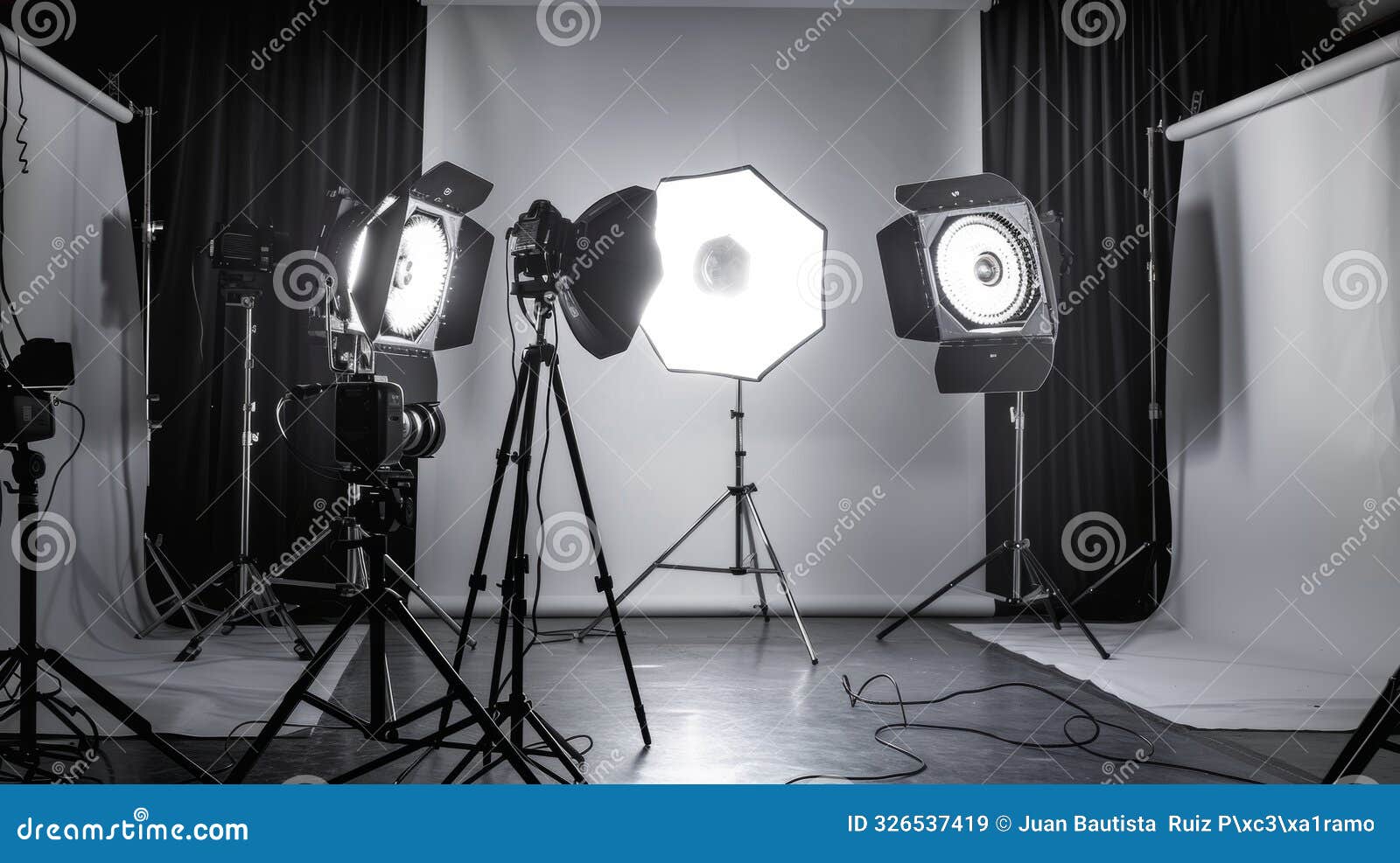 Professional Photography Studio Setup Stock Image - Image of studio ...