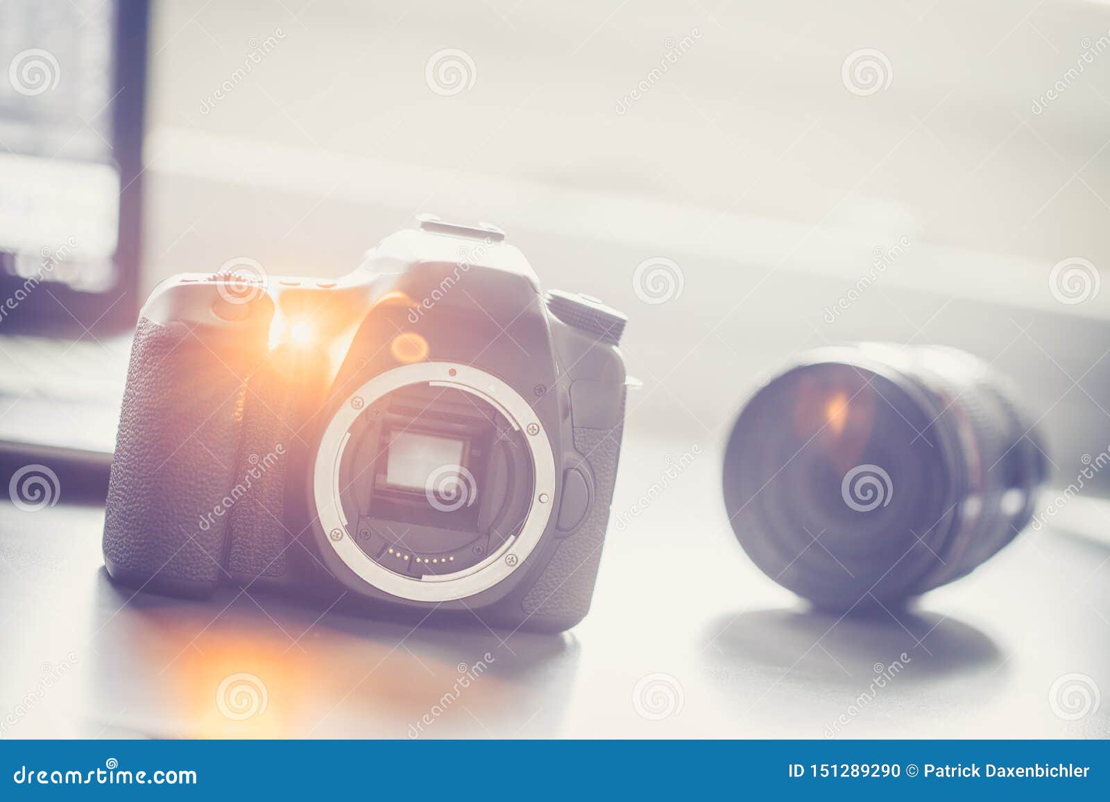 Professional Camera: Reflex Camera with Open Sensor. Lenses in the ...