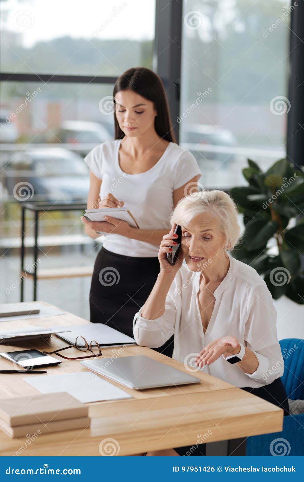 Professional Senior Manager Talking on the Phone Stock Photo - Image of ...
