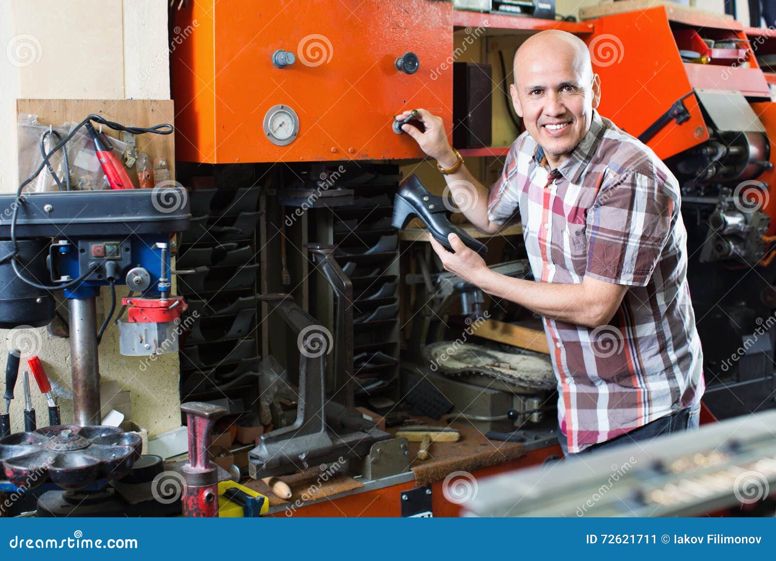 Professional Shoemaker Heeling Footwear on Machine Stock Image - Image ...