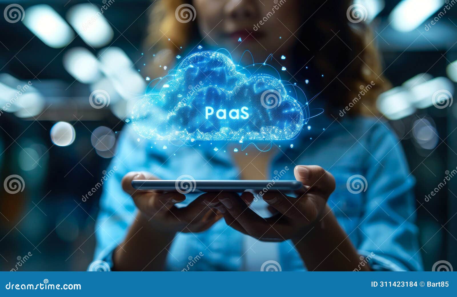 Professional Showcasing Cloud Computing Concept of Platform As a ...