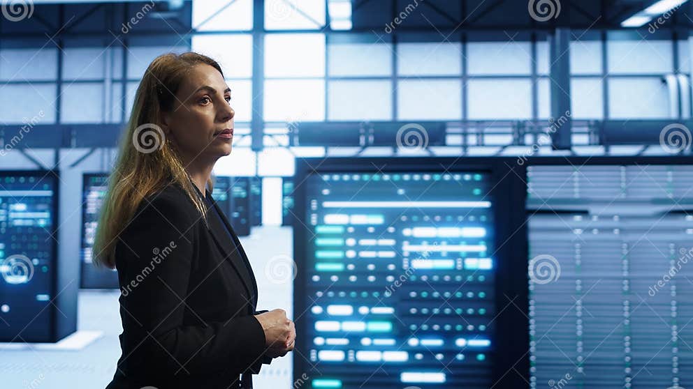 It Professional Supervising Data Center Workplace, Checking Hardware ...