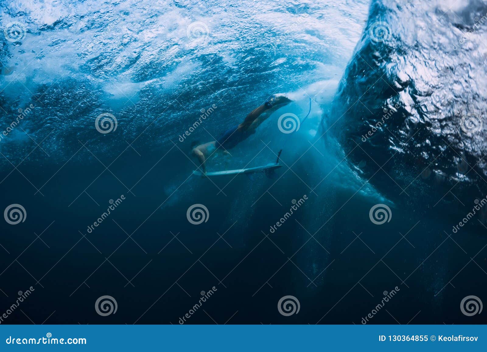 Professional Surfer with Surfboard Dive Underwater with Big Ocean Wave ...