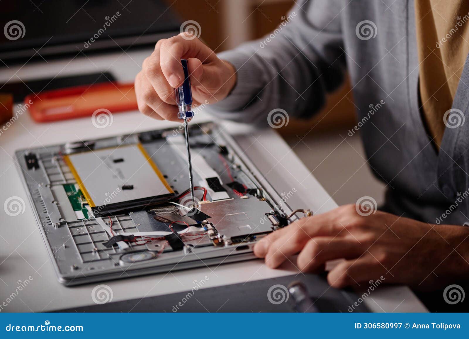 Professional Technician Repairing Laptop Stock Image - Image of device ...