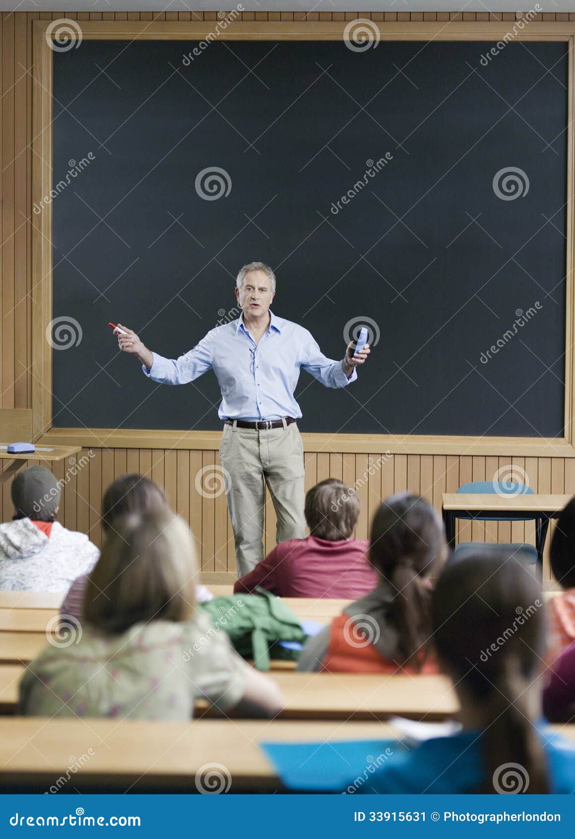 Professor, Der Einen Vortrag Gibt Stockbild - Bild von tafel ...