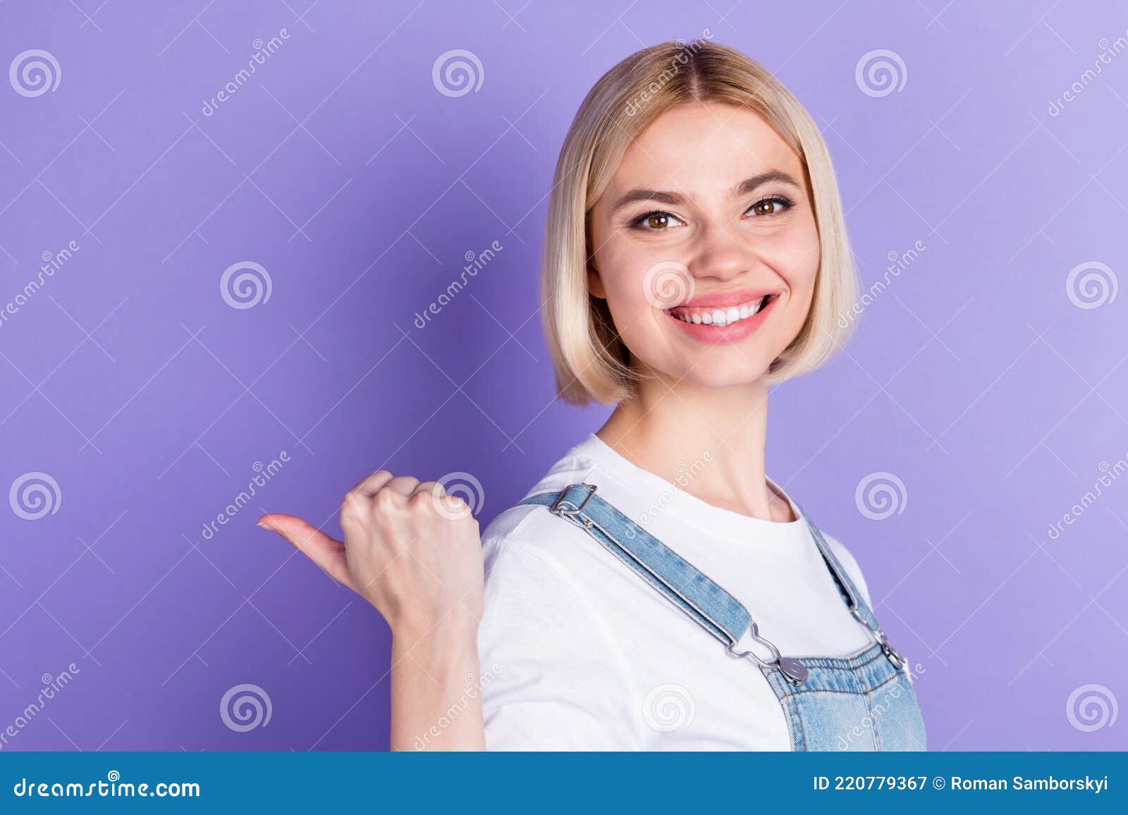 Profile Photo Of Nice Optimistic Short Hairdo Blond Lady Point Empty
