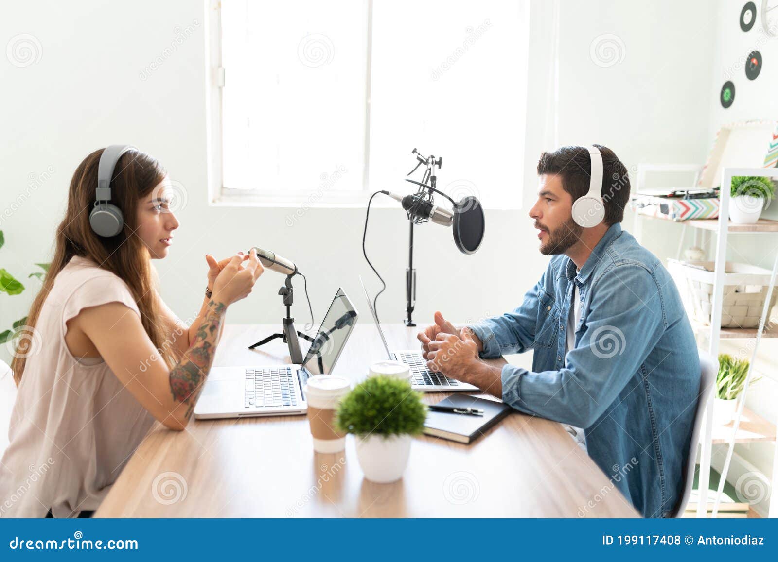 Ongoing Interview Stock Photos - Free & Royalty-Free Stock Photos from ...