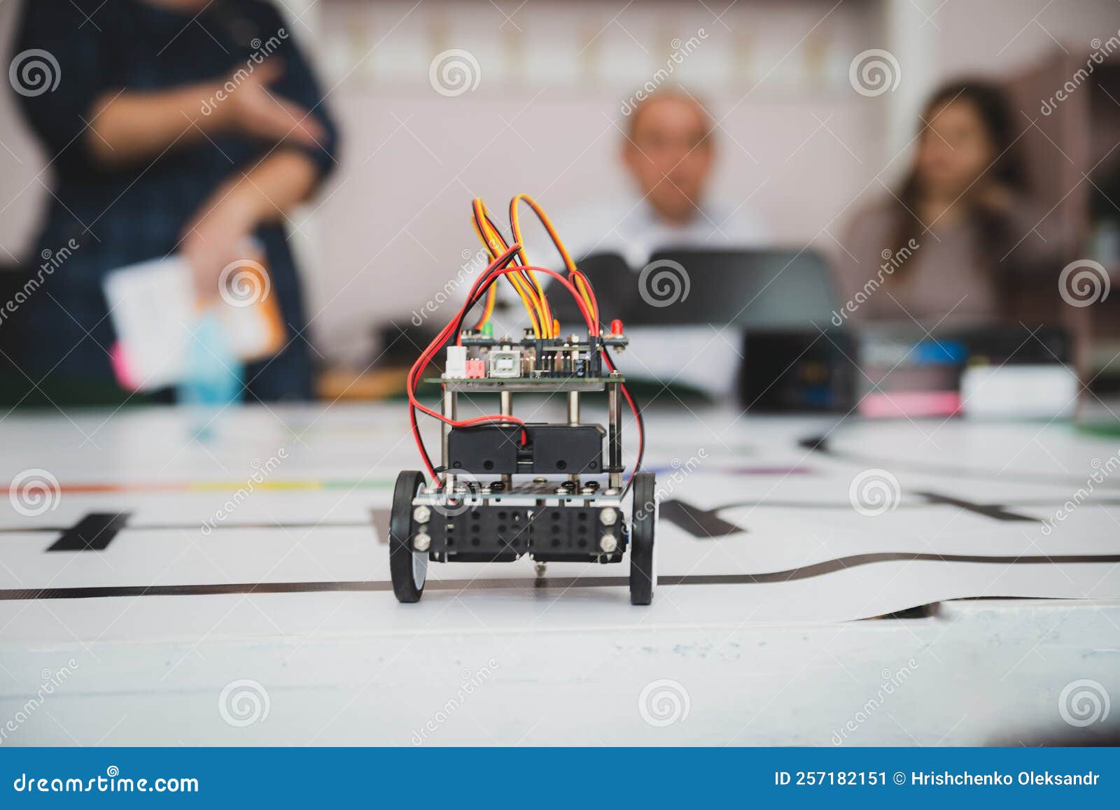 Programmable Self-propelled Toy Vehicle Made from Construction Set ...