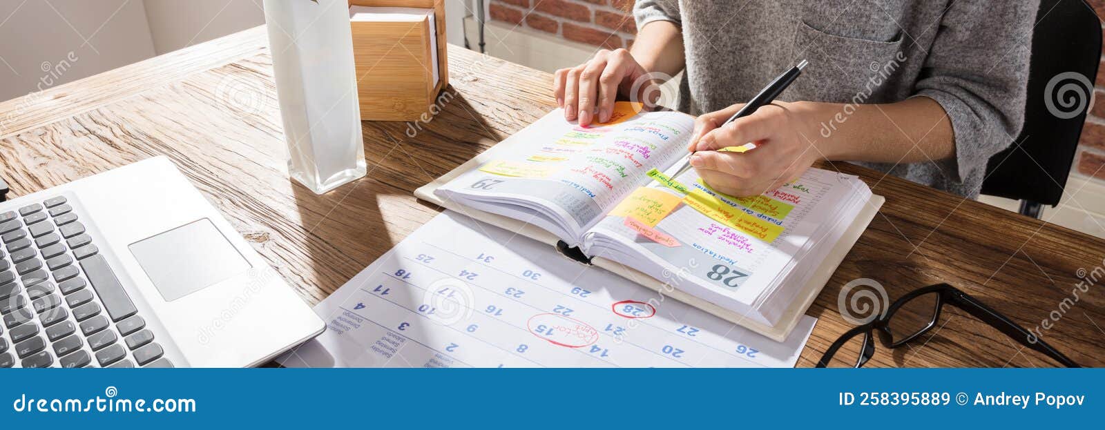 Programme De Planification Dans Le Calendrier Image stock - Image du ...