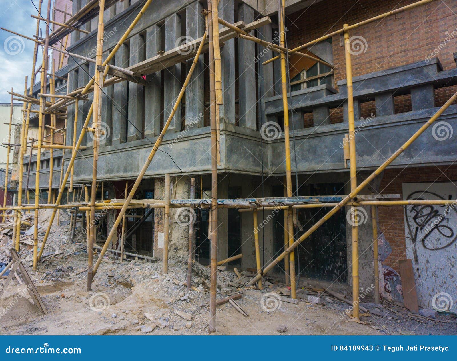 On Progress Build a Building with Scaffolding Photo Taken in Jakarta ...