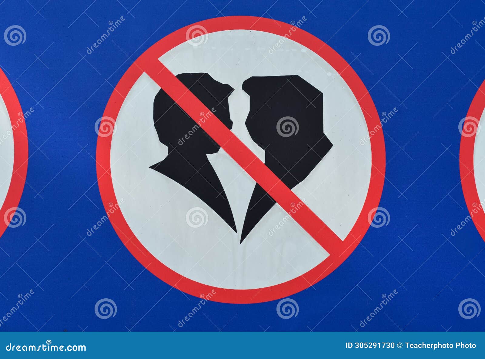 Prohibition: No Couples Signboard in the Park Stock Photo - Image of ...