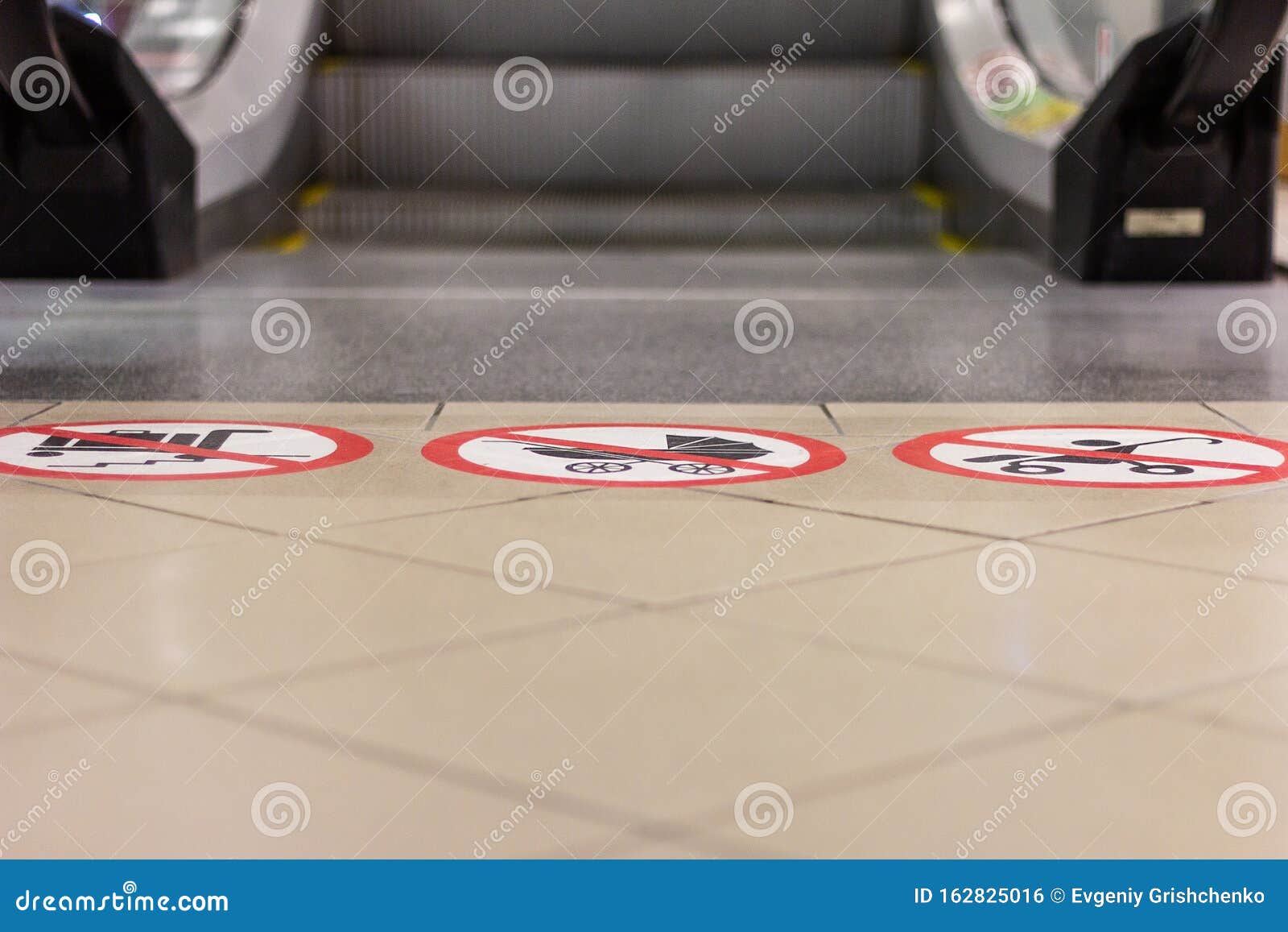 Prohibition Stop Signs No Stroller Escalator Automatic Transportation ...