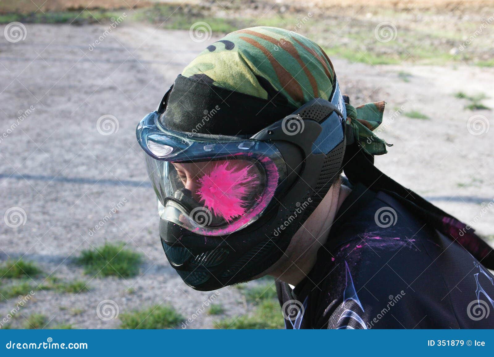 Projectile de Paintball image stock. Image du coup, amusement - 351879