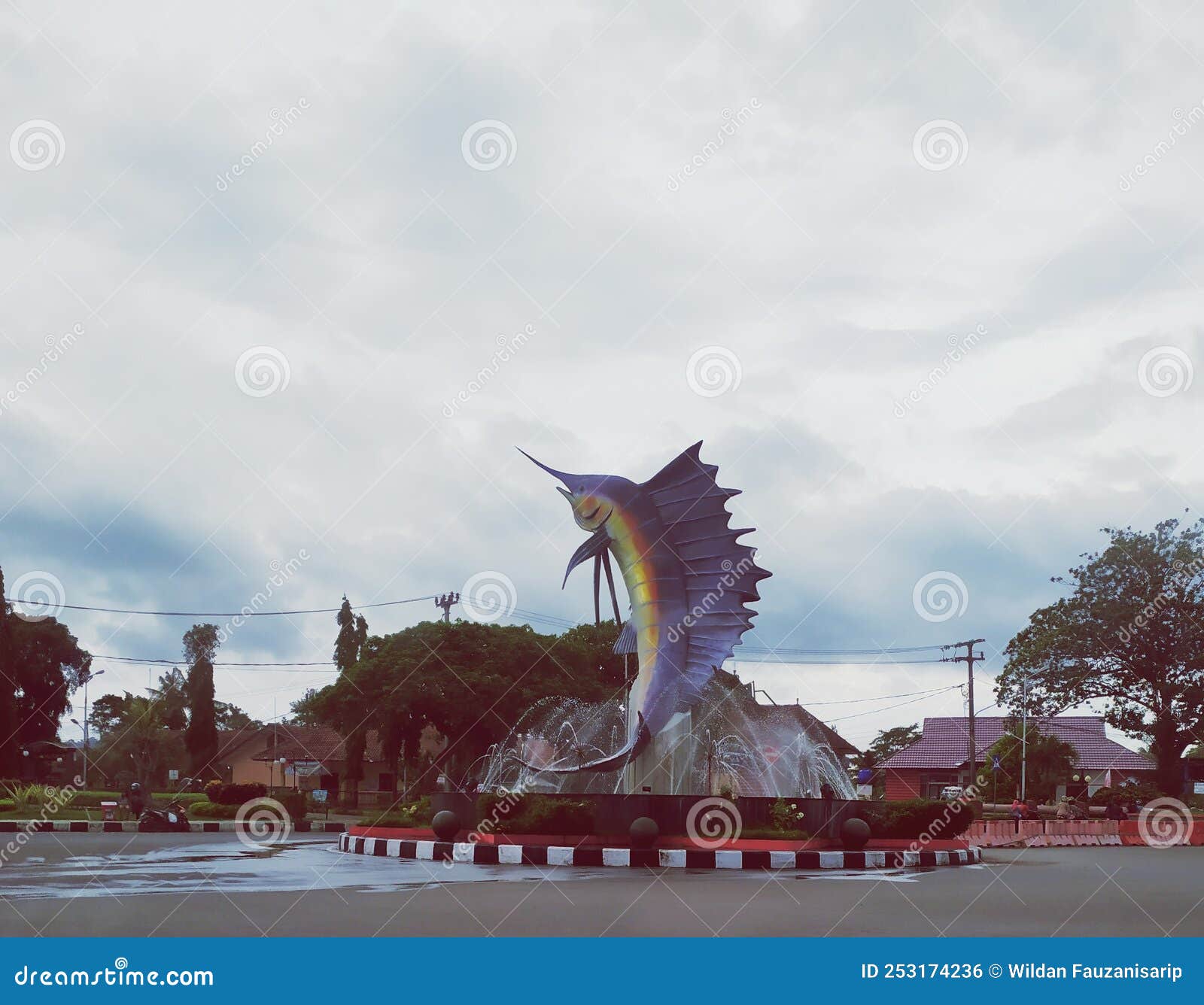 Big Marlin Fish Breaching Out Of The Water. Sport-fishing Stock ...